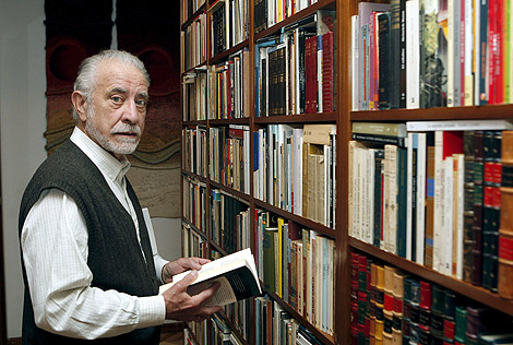 Entrevista a José María Merino (Primera Parte) > Poemas del Alma